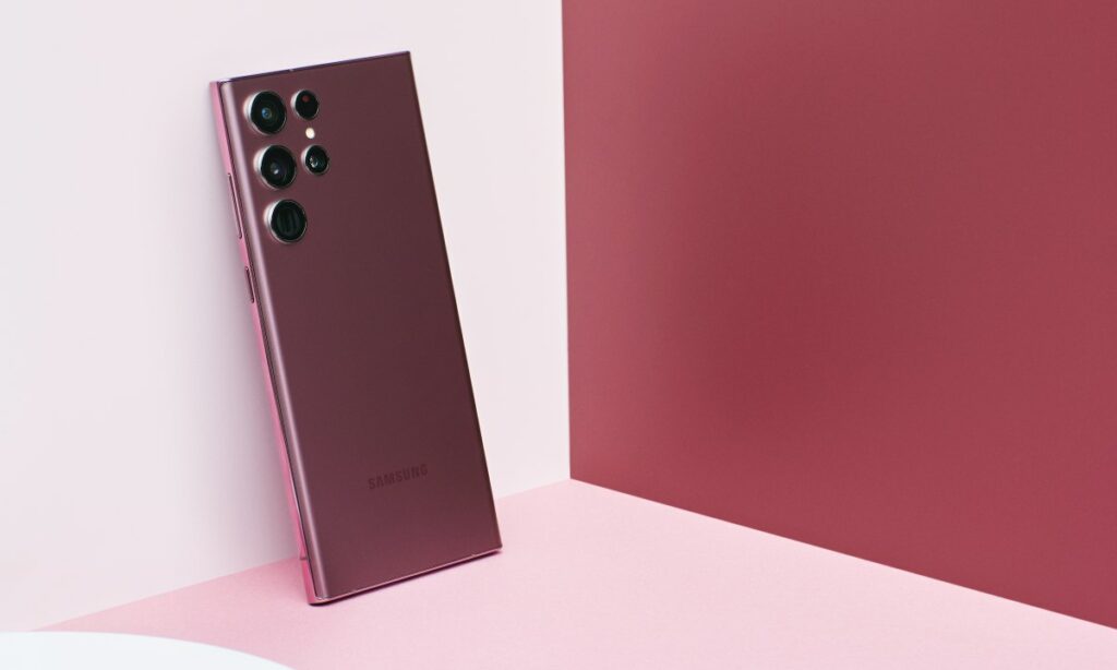 Samsung One UI 5 New Lock Screen Interface Customizations