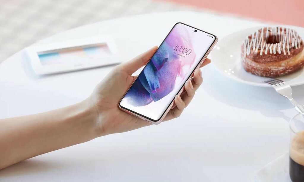Samsung extended free green line screen replacement policy until ...